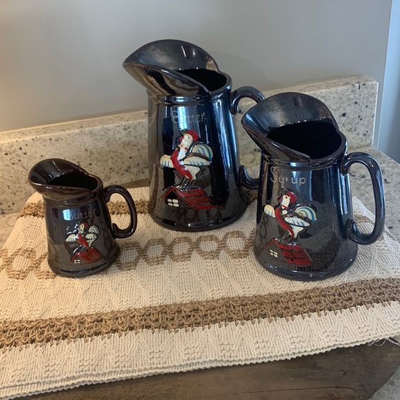 Kitchen | 3 Vintage Redware Pottery Pitchers Rooster Pancake Batter ...